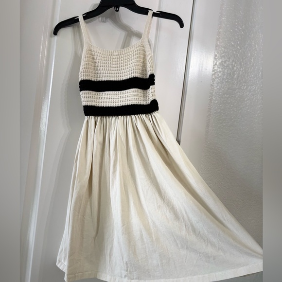 Zara | Dresses | Zara Ivory And Black Knit Casual Dress | Poshmark